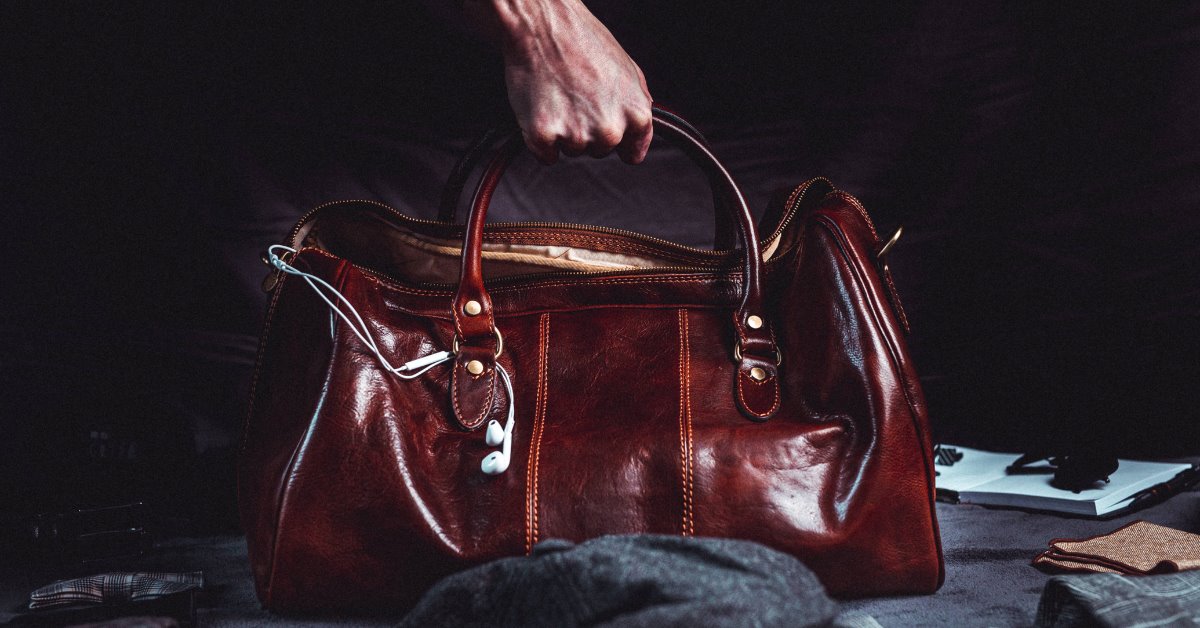 How To Clean A Leather Bag
