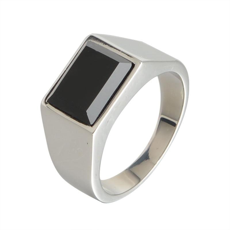 Lucas Signet Ring | Gentleman Rules